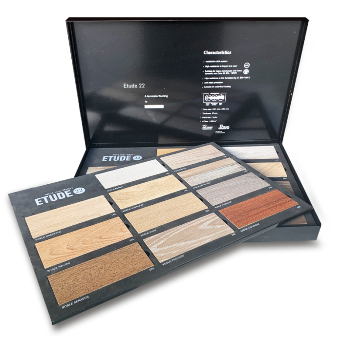 Muestrarios personalizados. Dípticos y trípticos | Muestrarios Innova